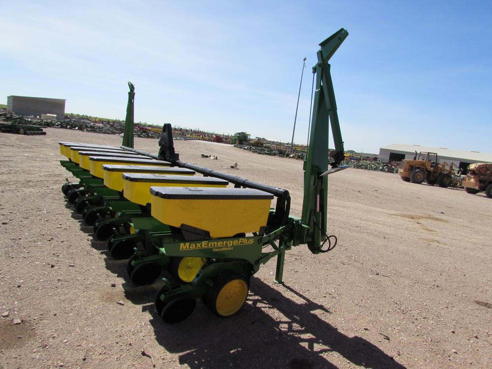 Maquinaria Agrícola Thiessen - Venta de Maquinaria Agricola