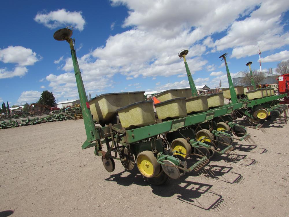 Maquinaria Agrícola Thiessen - Venta de Maquinaria Agricola